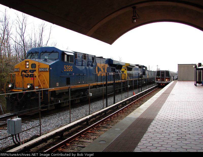 CSX 5395 and 7363